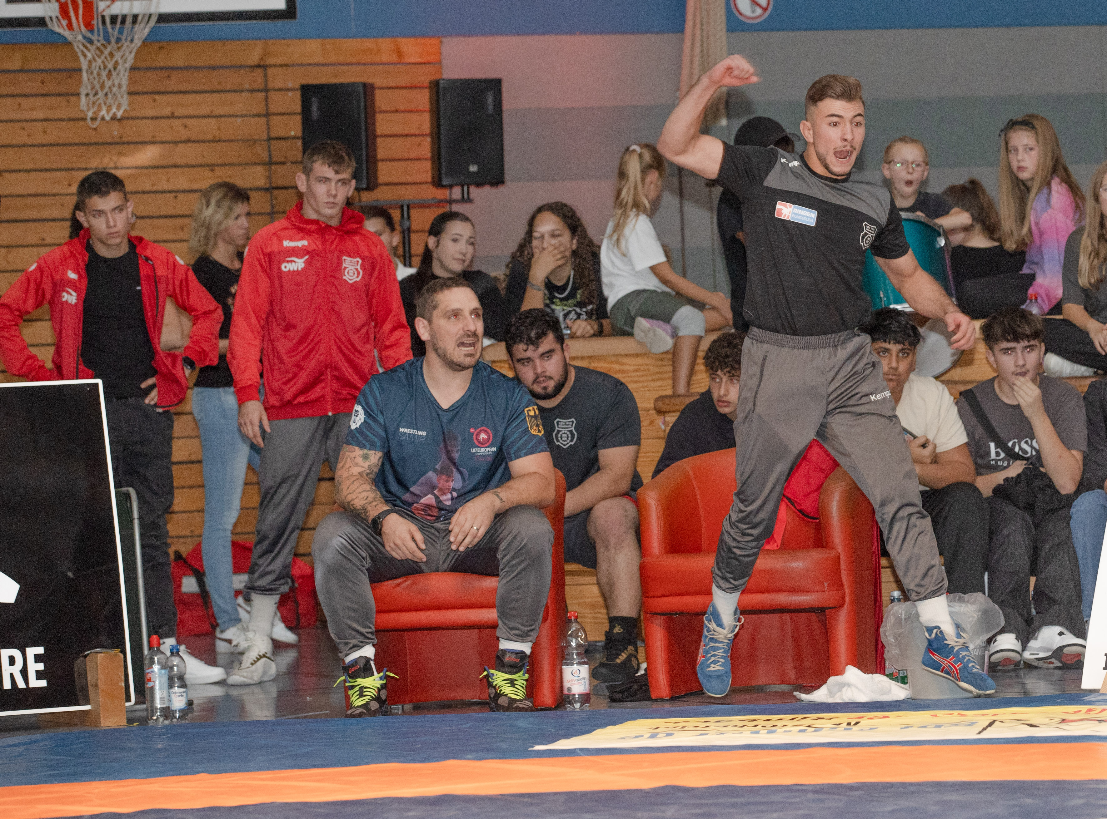 SV Fahrenbach gewinnt hart umkämpftes Derby in Rimbach | WNOZ