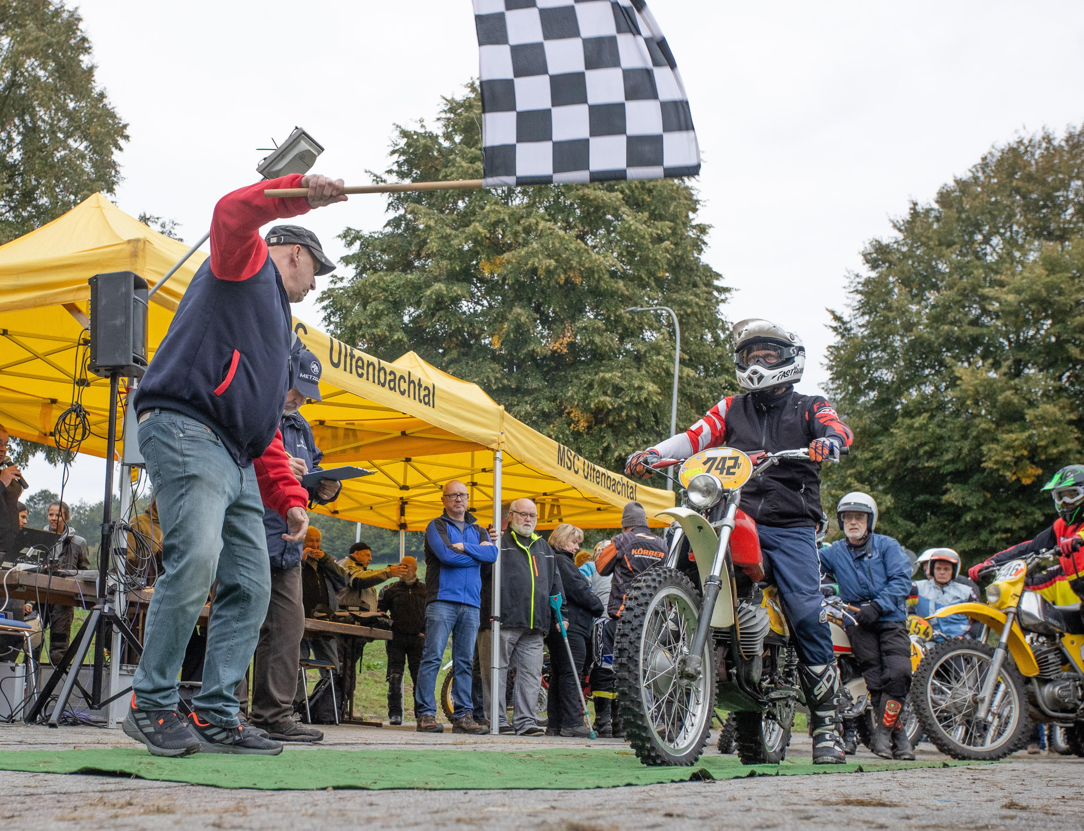 Mehr als Geschwindigkeit: Vielseitige Prüfungen beim „ADAC Classic ...
