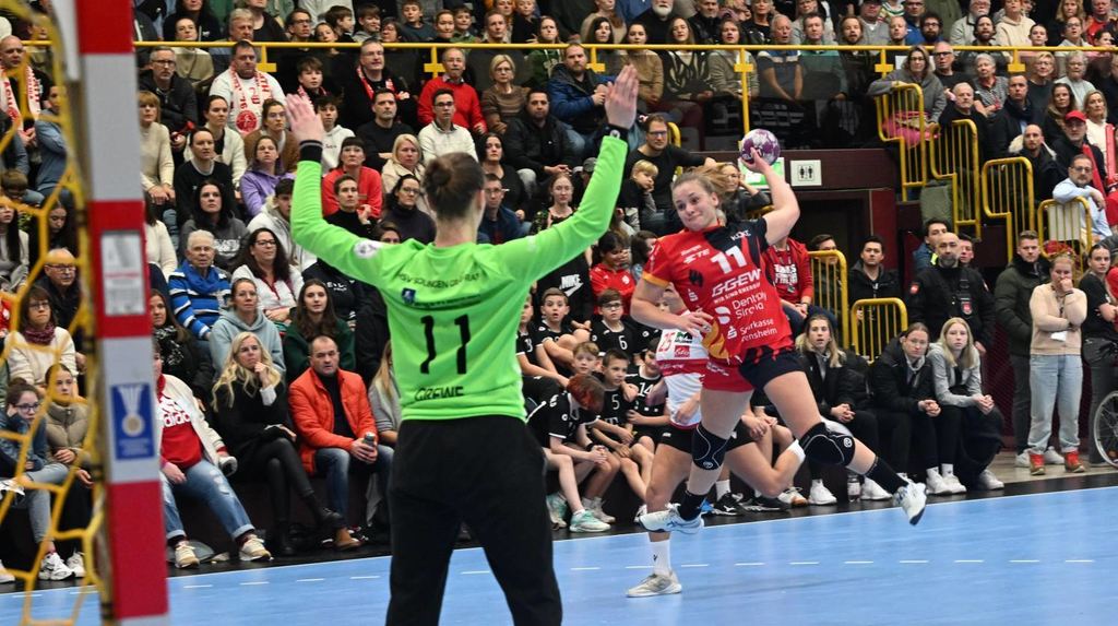 Flames siegen vor 2000 Zuschauern in Bensheim | WNOZ