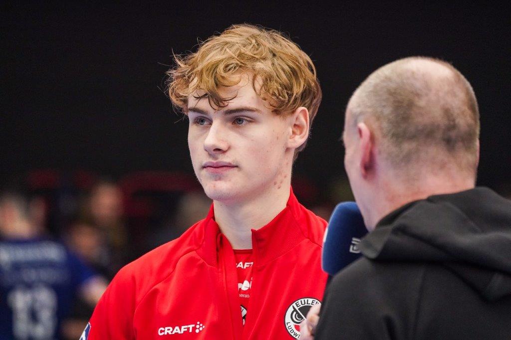 Theo Straubs Debüt im Nationalteam glückt | WNOZ