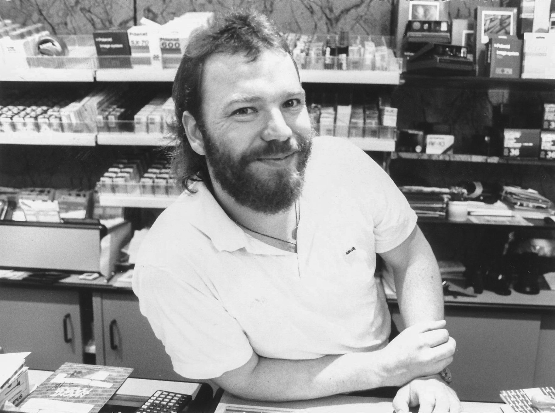 Nach 38 Jahren: Frank Witt schließt sein Foto-Geschäft in Weinheim | WNOZ