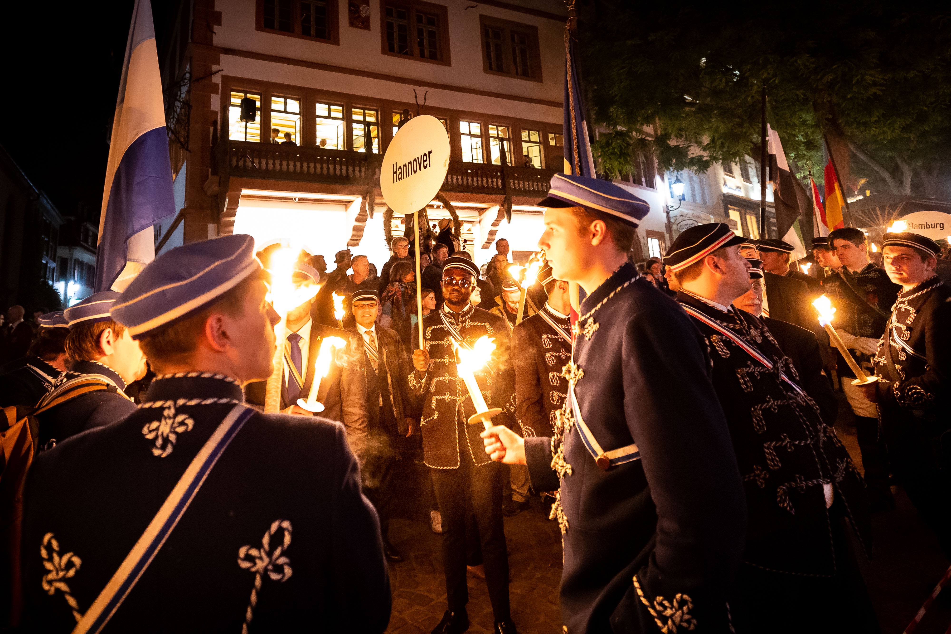 Ab Donnerstag sind die Corpsstudenten wieder in Weinheim | WNOZ