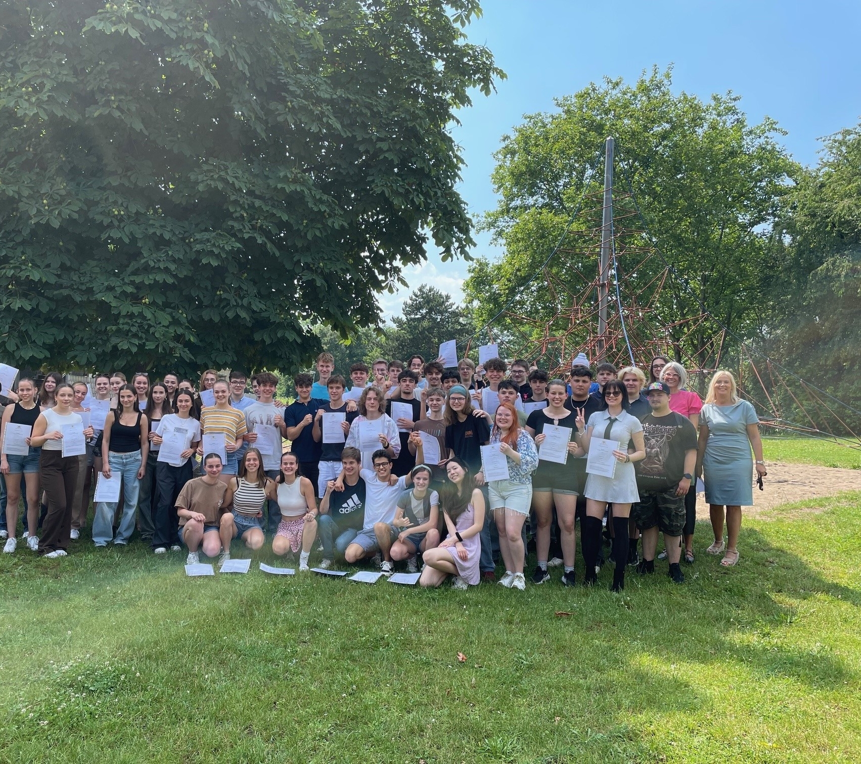 Alle 54 Hemsbacher Abiturienten haben bestanden | WNOZ