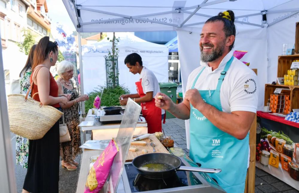 Weinheimer Herbst mit Slowfood-Markt, Kinderfest und Live-Bands | WNOZ