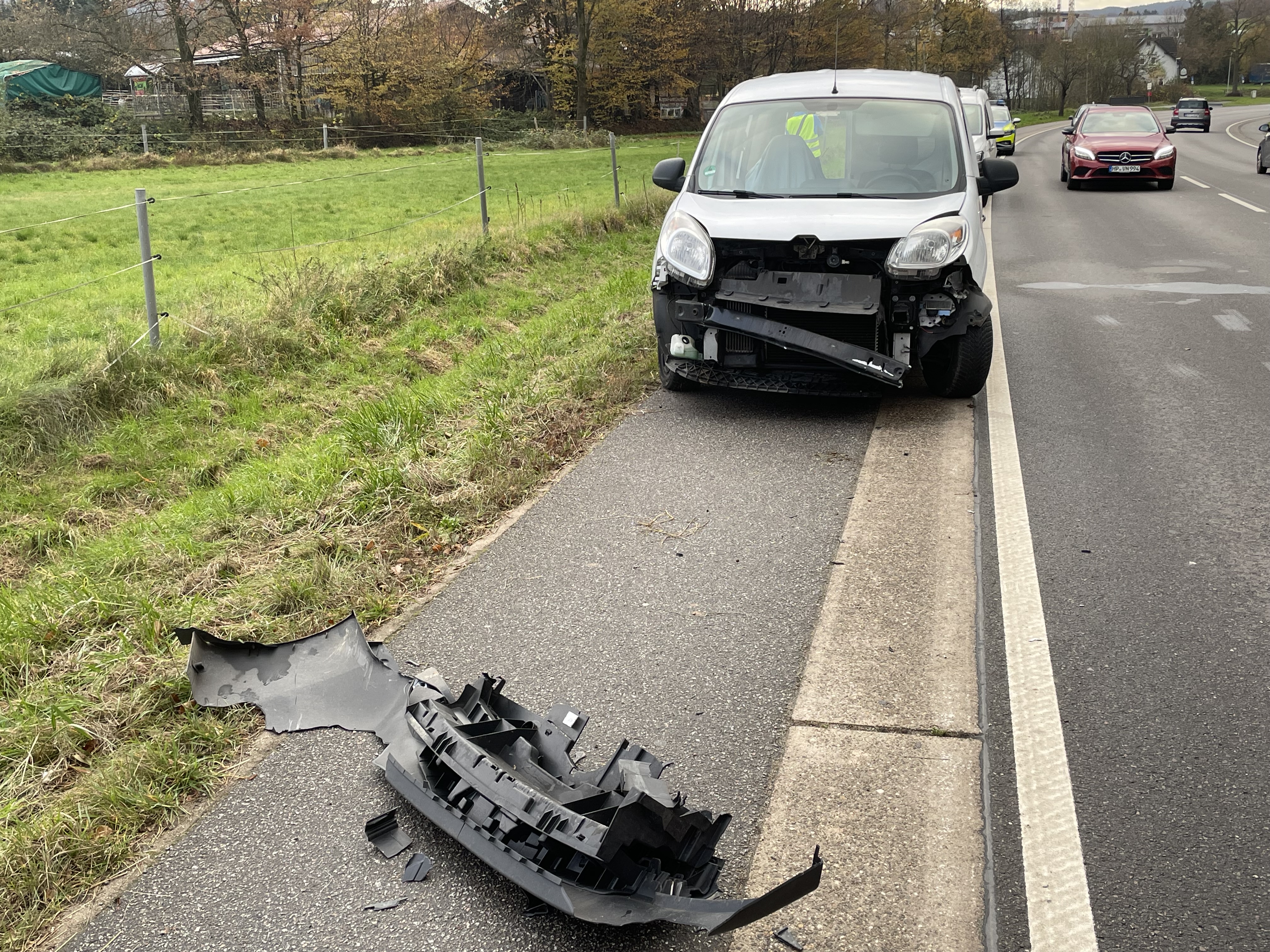 Rimbach: Eine verletzte Person und Blechschaden bei Unfall auf B38 | WNOZ