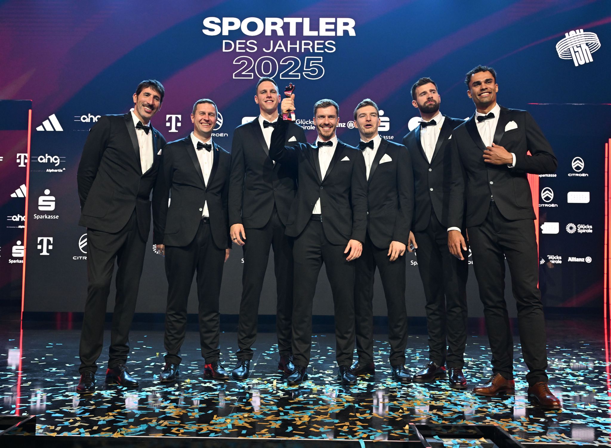 «Bist du bisschen gaga?» - Ritt von Köln nach Baden-Baden | WNOZ